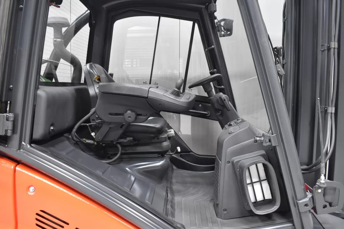 56159 LINDE H 40 T - 02 | VZV.cz