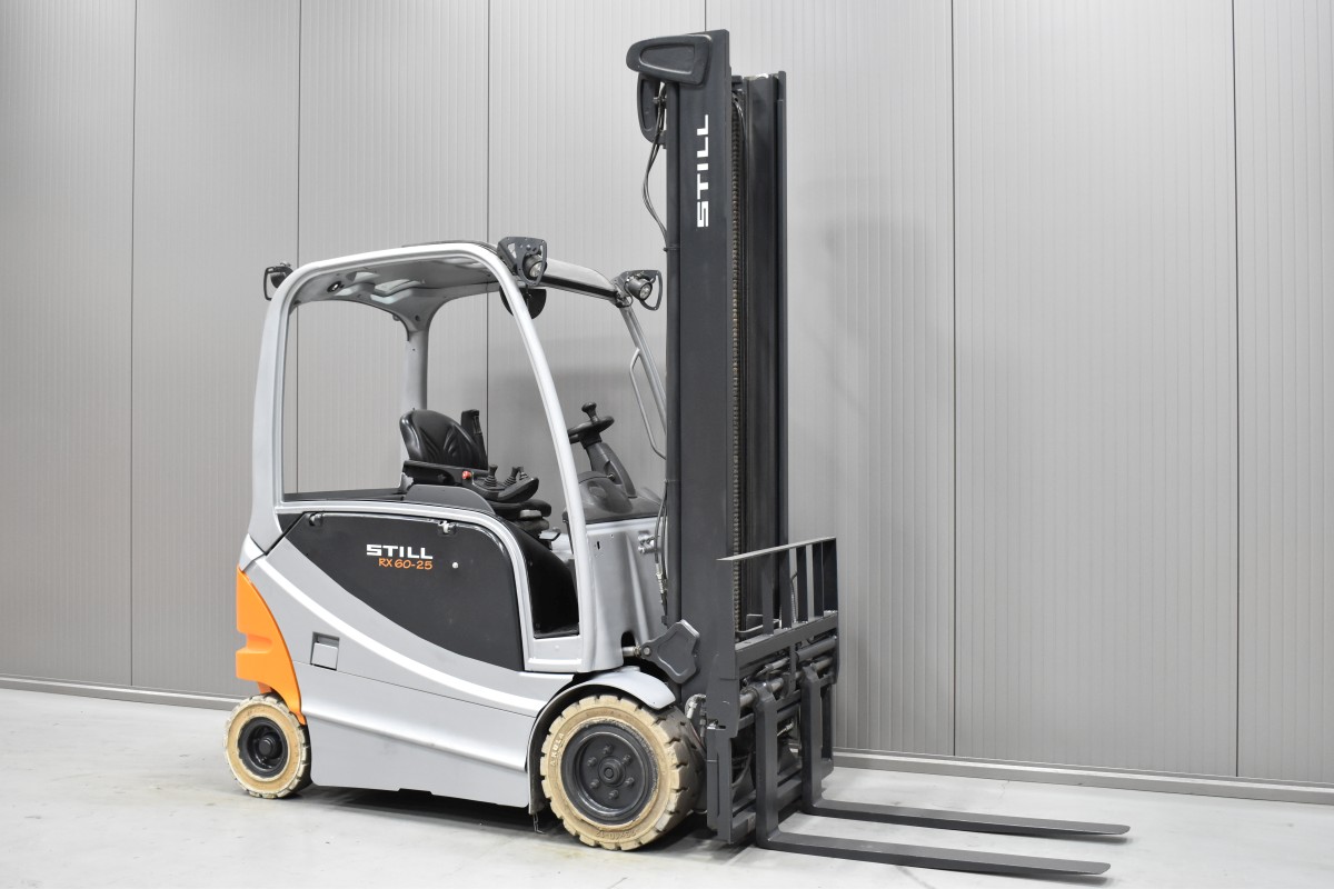 Čelní čtyřkolový STILL RX 60-25/600 30518 | VYSOKOZDVIŽNÉ VOZÍKY s.r.o.