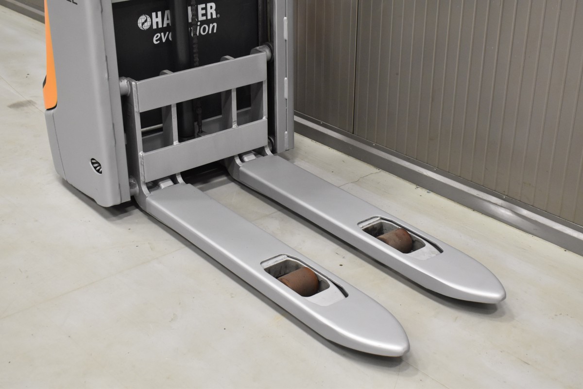 Ručně vedený vysokozdvižný STILL EXV 10 BASIC 34199 | VYSOKOZDVIŽNÉ ...