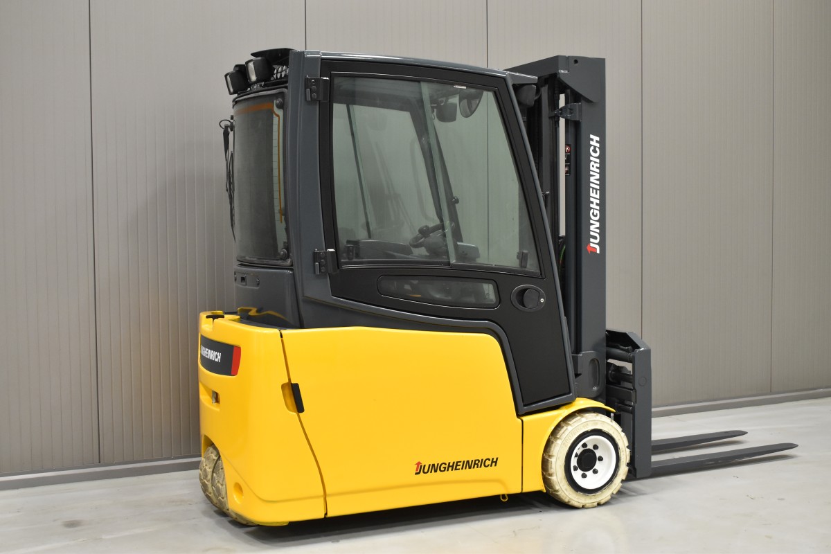 3-wheeled JUNGHEINRICH EFG 220 34409 | VYSOKOZDVIŽNÉ VOZÍKY s.r.o.