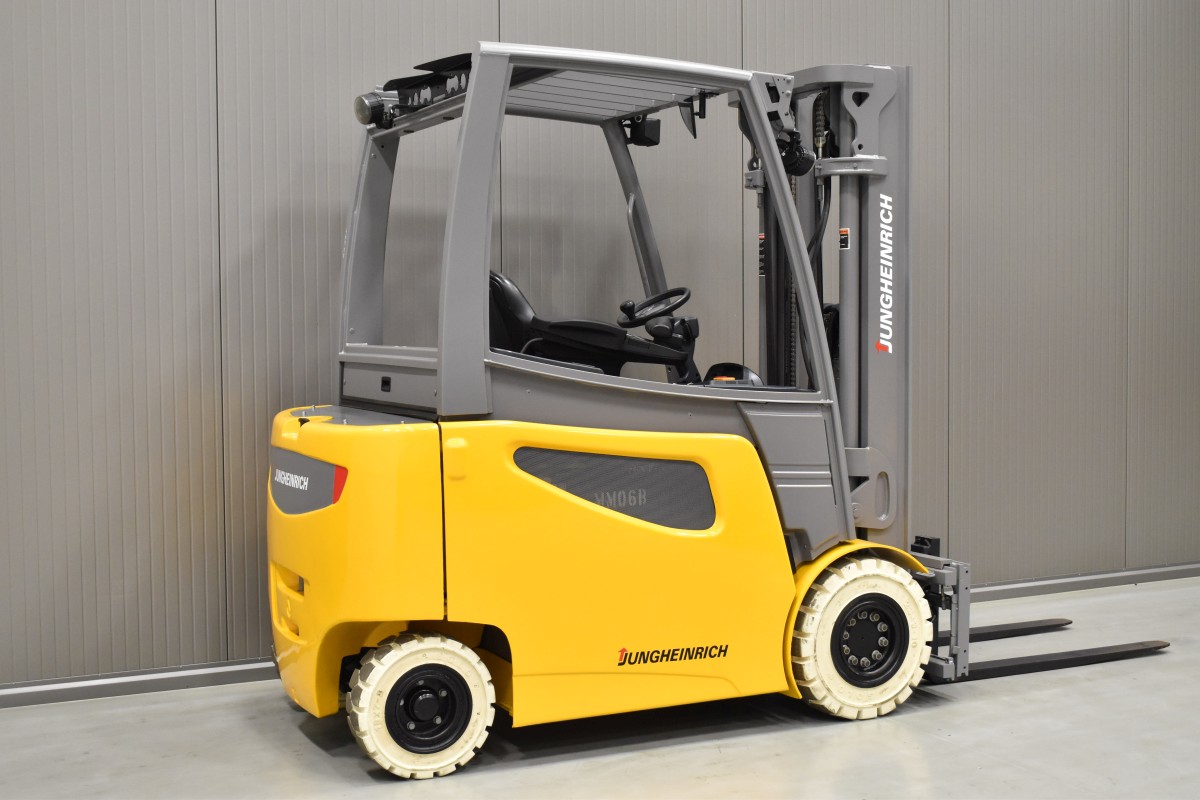 Czołowy wózek widłowy 4 kołowy CATERPILLAR 2EPC5000 40908 | VZV.cz