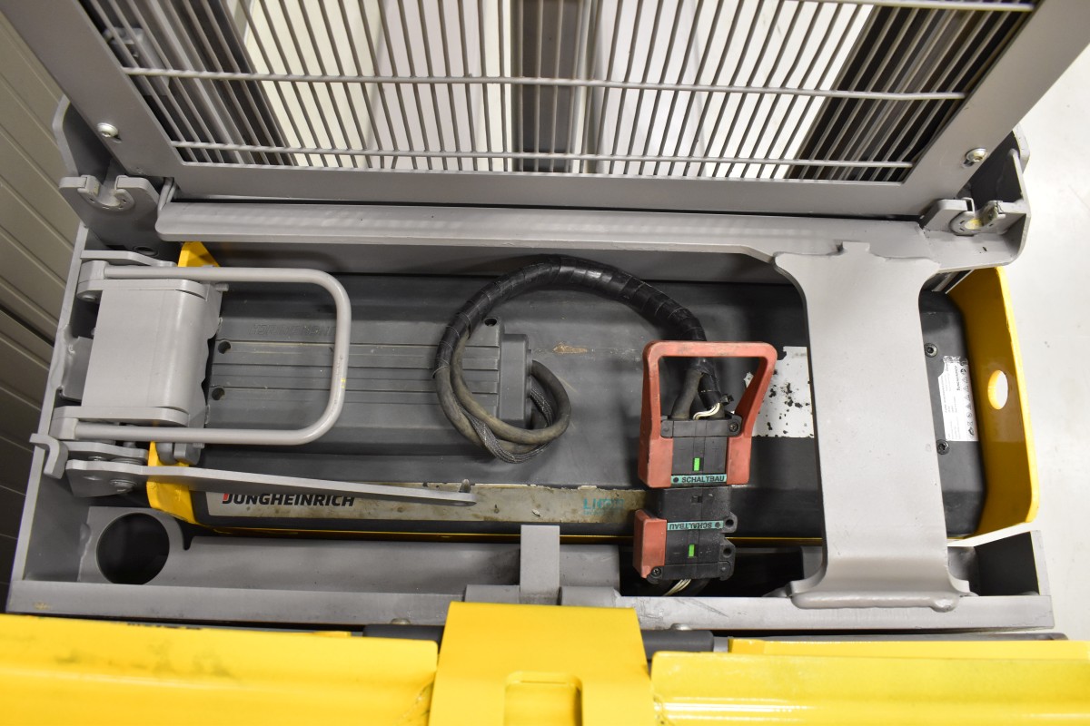 Wózki na stanie magazynowym | VZV.cz