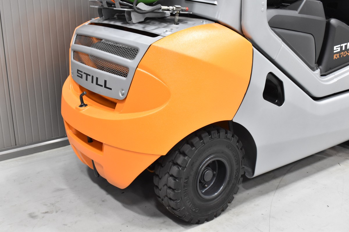 Vysokozdvižné vozíky skladem | VZV.cz