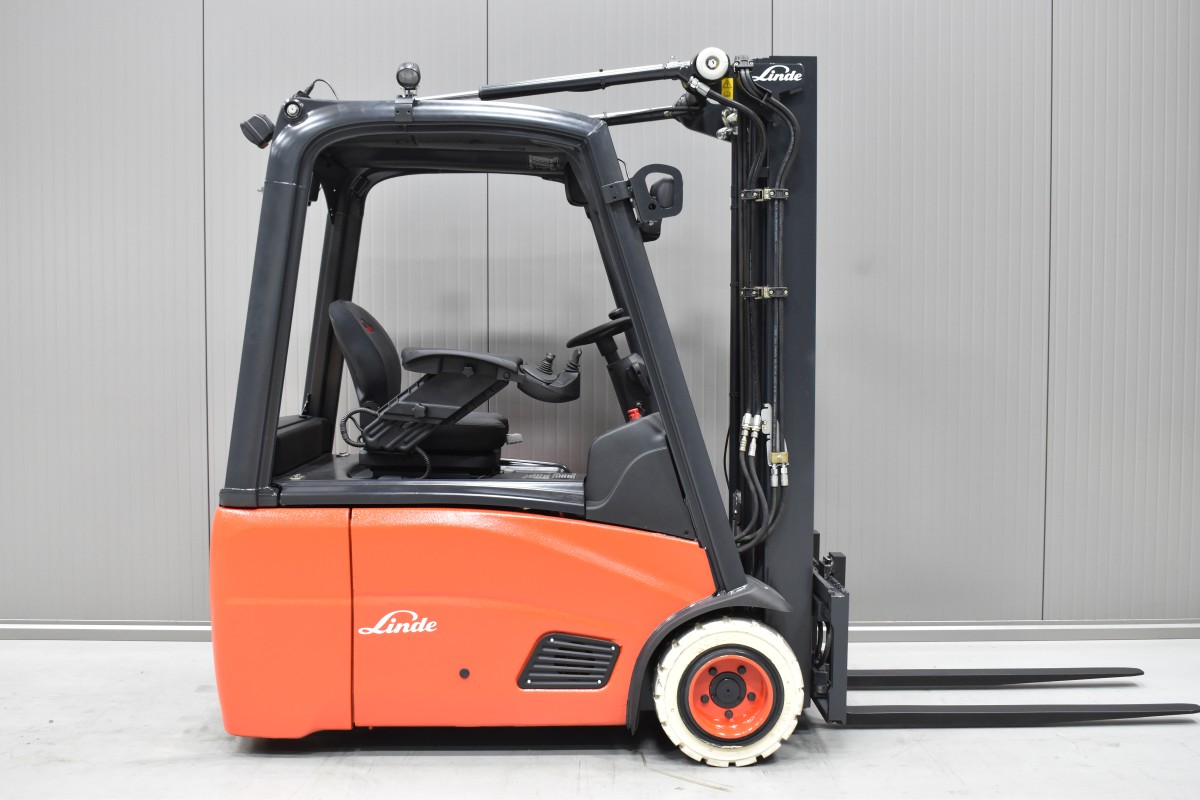 Stapler auf Lager | VZV.cz