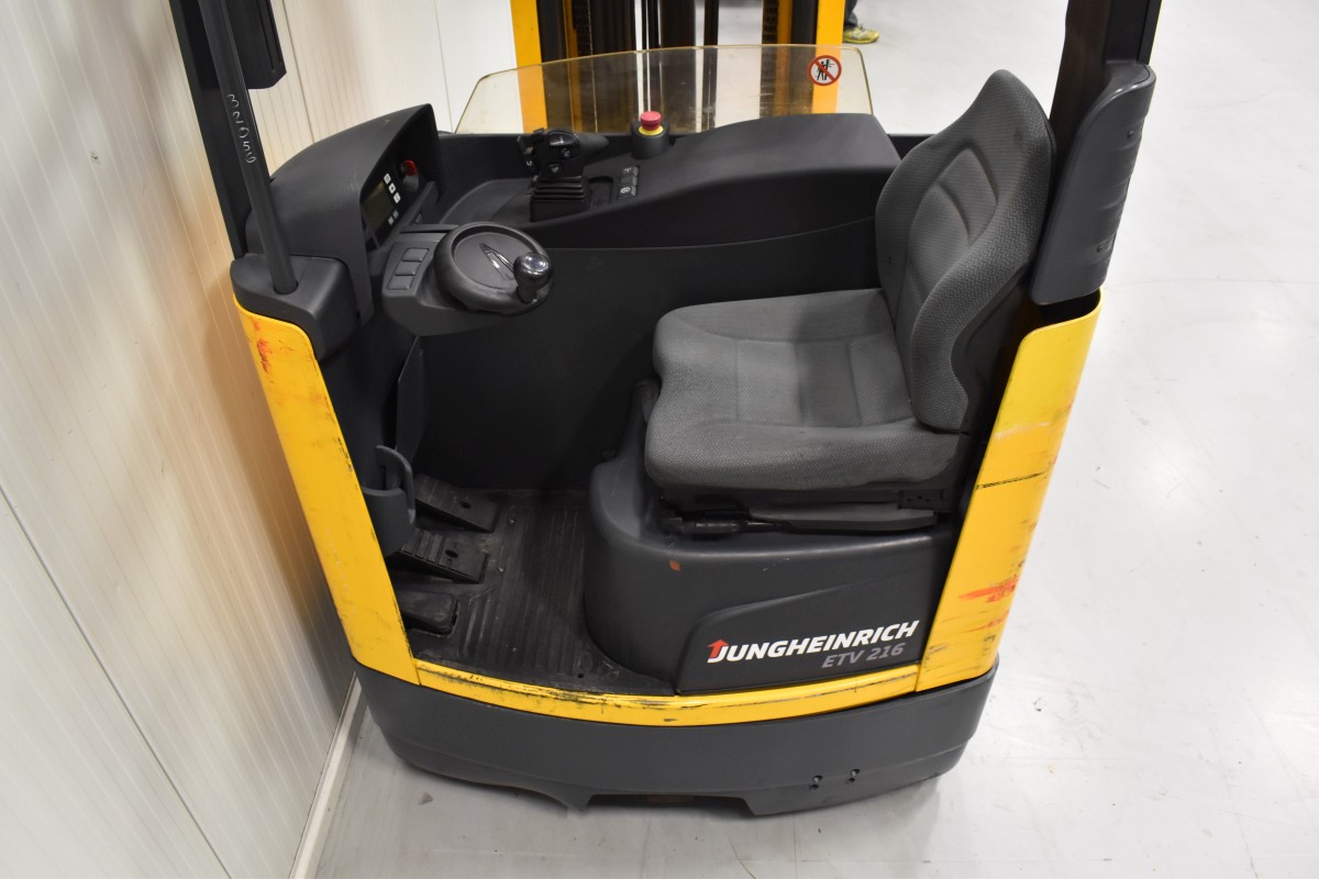 Reach truck JUNGHEINRICH ETV 216 32056 | VYSOKOZDVIŽNÉ VOZÍKY s.r.o.